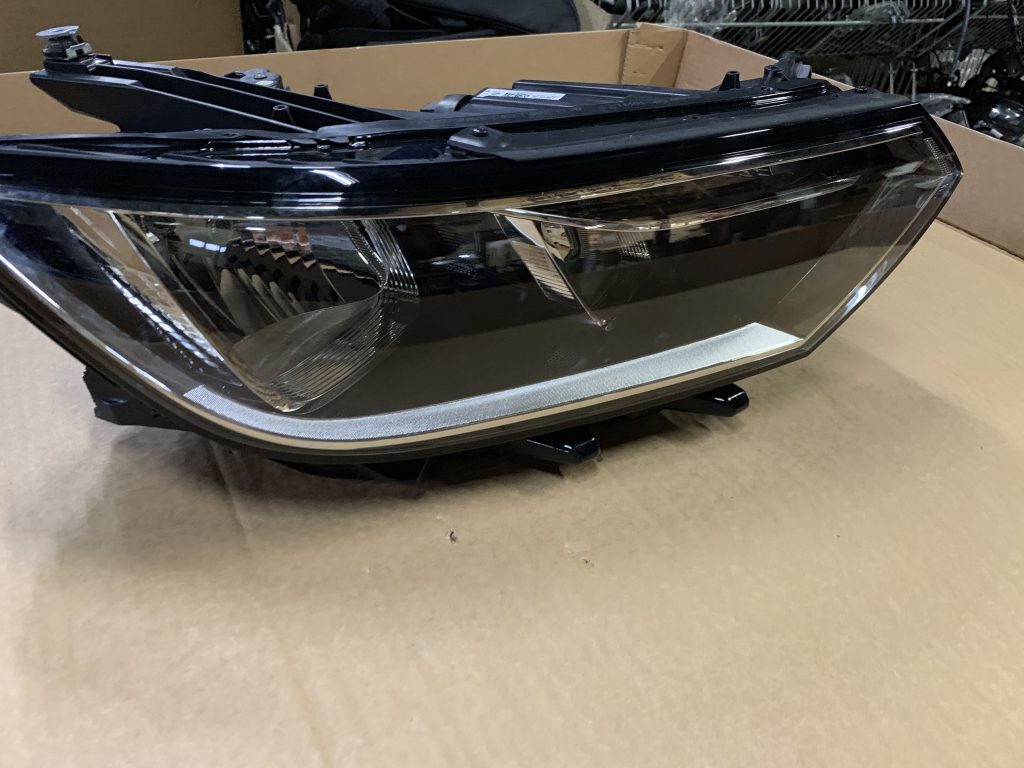 Passat B8 Halogen headlight