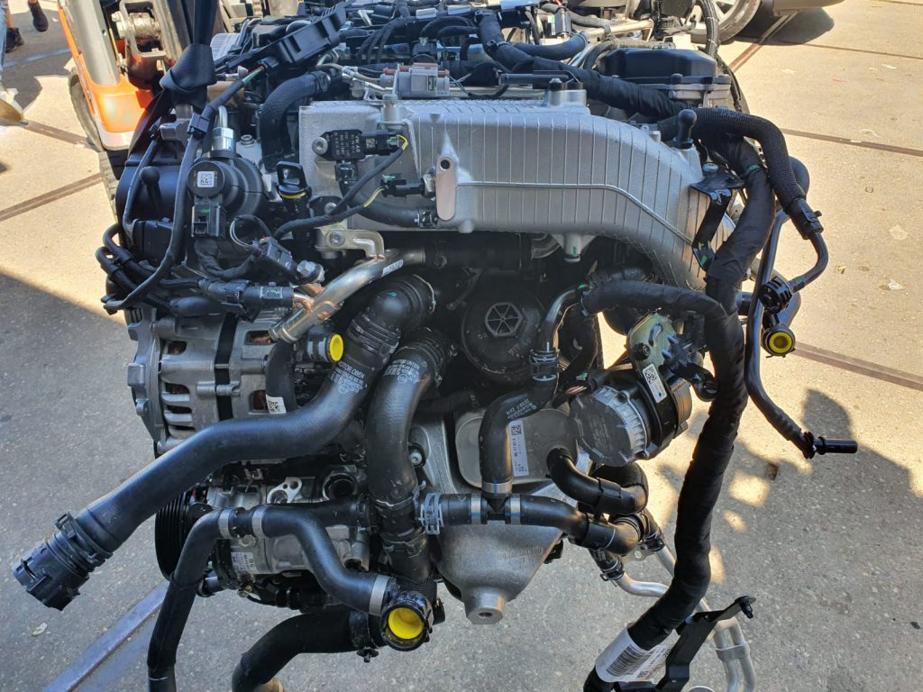 AUDI A6 4K 2.0 TDI Engine block with the engine code - DFB