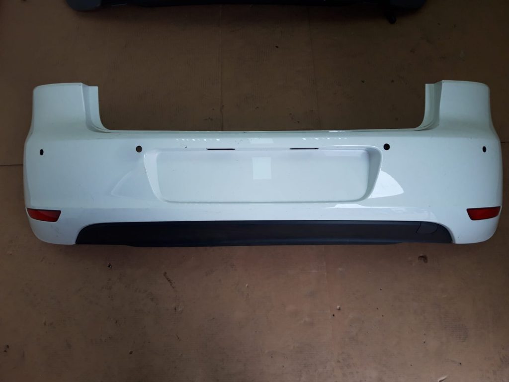 VW Golf 6 Rear bumpers 4x PDC