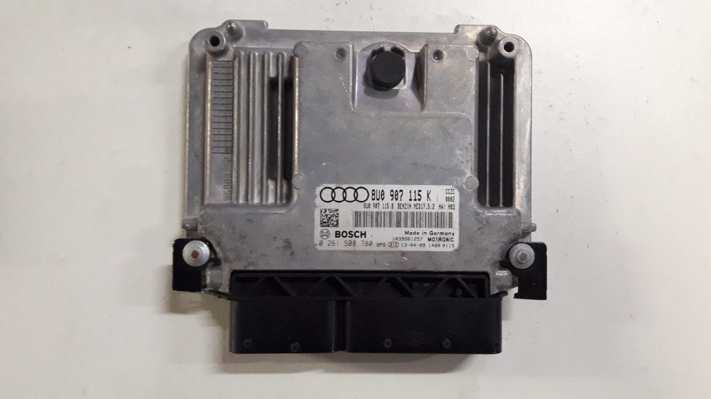 Audi Q3 8U ECU motor computer