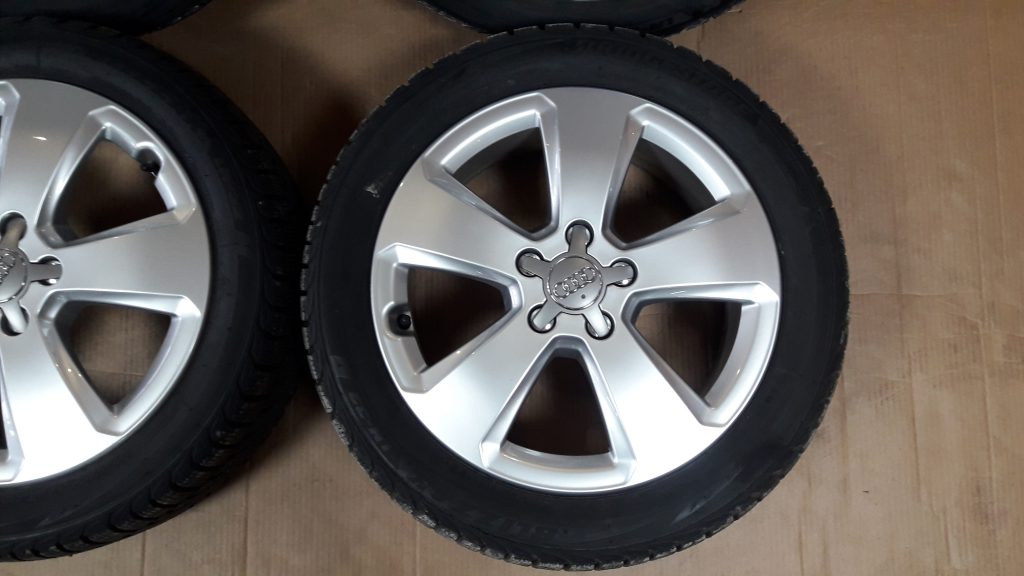 Audi A3 8V 17inch rims with winter tires 8v0601025c