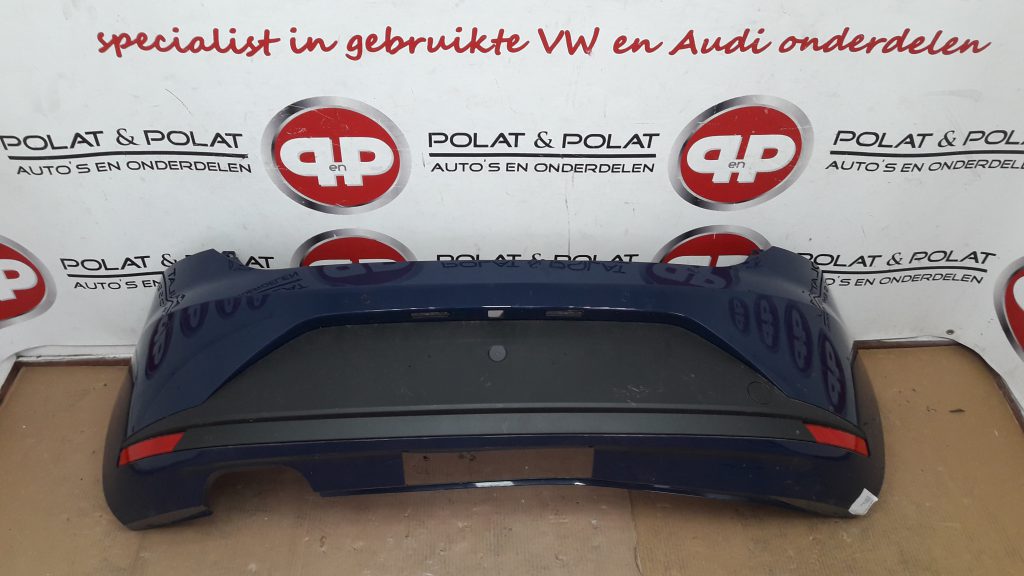 Seat Leon FR 5F facelift rear bumper 4x PDC