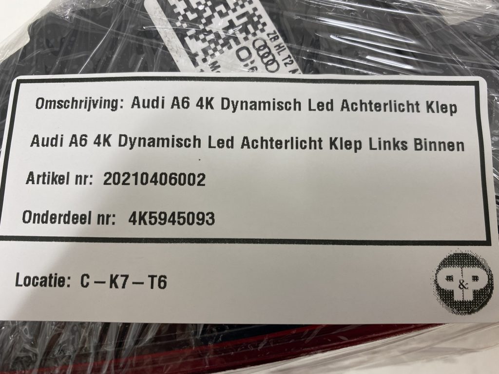 Audi A6 4K dynamic rear light valve left 4k5945093