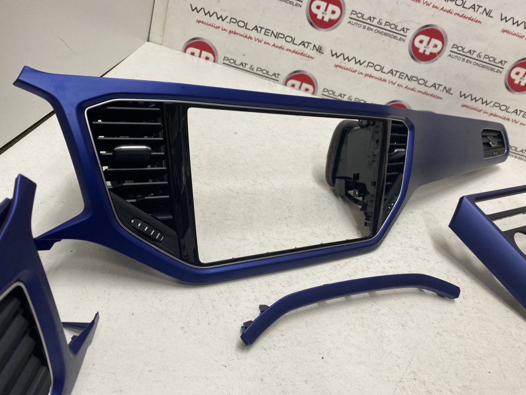 VW T-ROC Dashboard Layouts / Decor 2GA858079