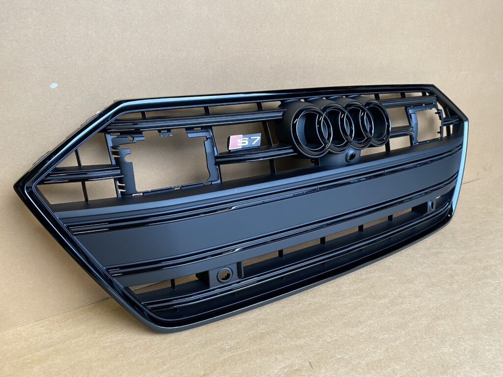 Audi S7 4K8 Grille Front 4K8853651E