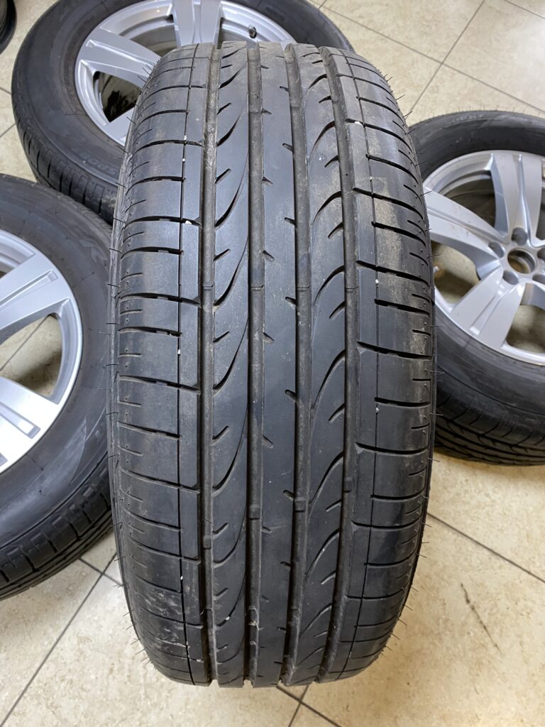 18 Inch Audi Q7 4M Set Rims With Tires 4M0601025A