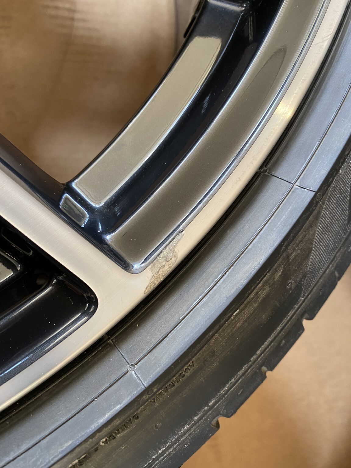 21 Inch Audi A7 4K8 Set Rims With New Tires 4K8601025Q