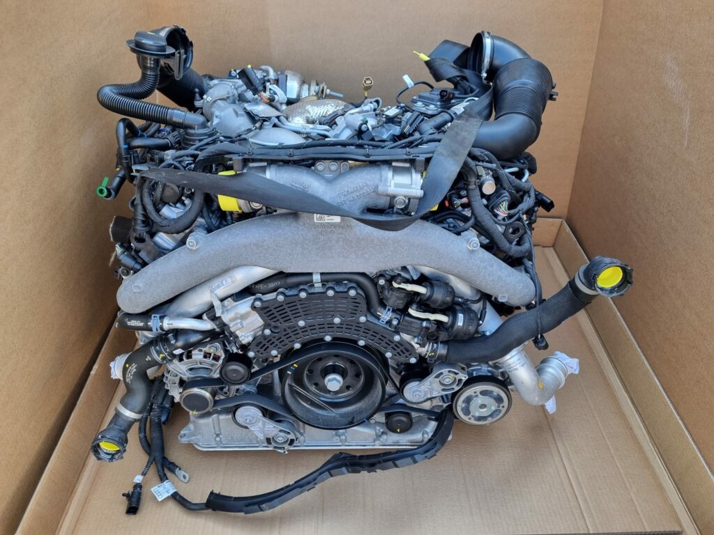 VW Touareg CR7 4.0TDI V8 Engine DMV