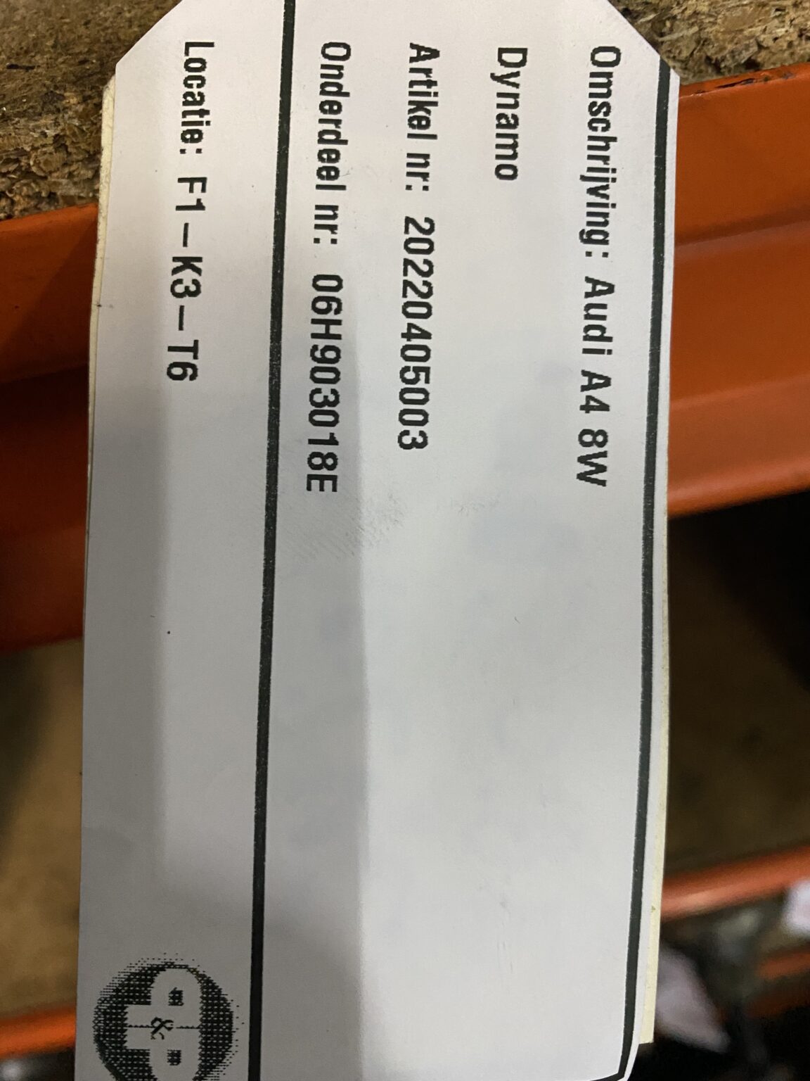 Audi A4 8W Alternator 06H903018E