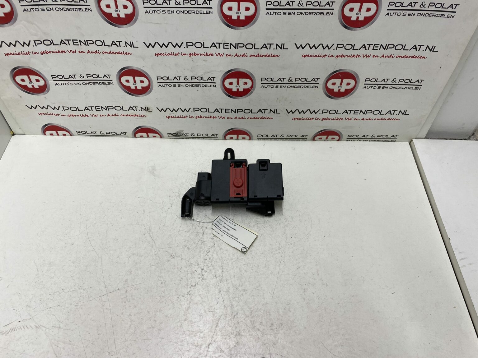 Audi Q7 4M Potentiaalverdeler 4M0941823A - Polat & Polat