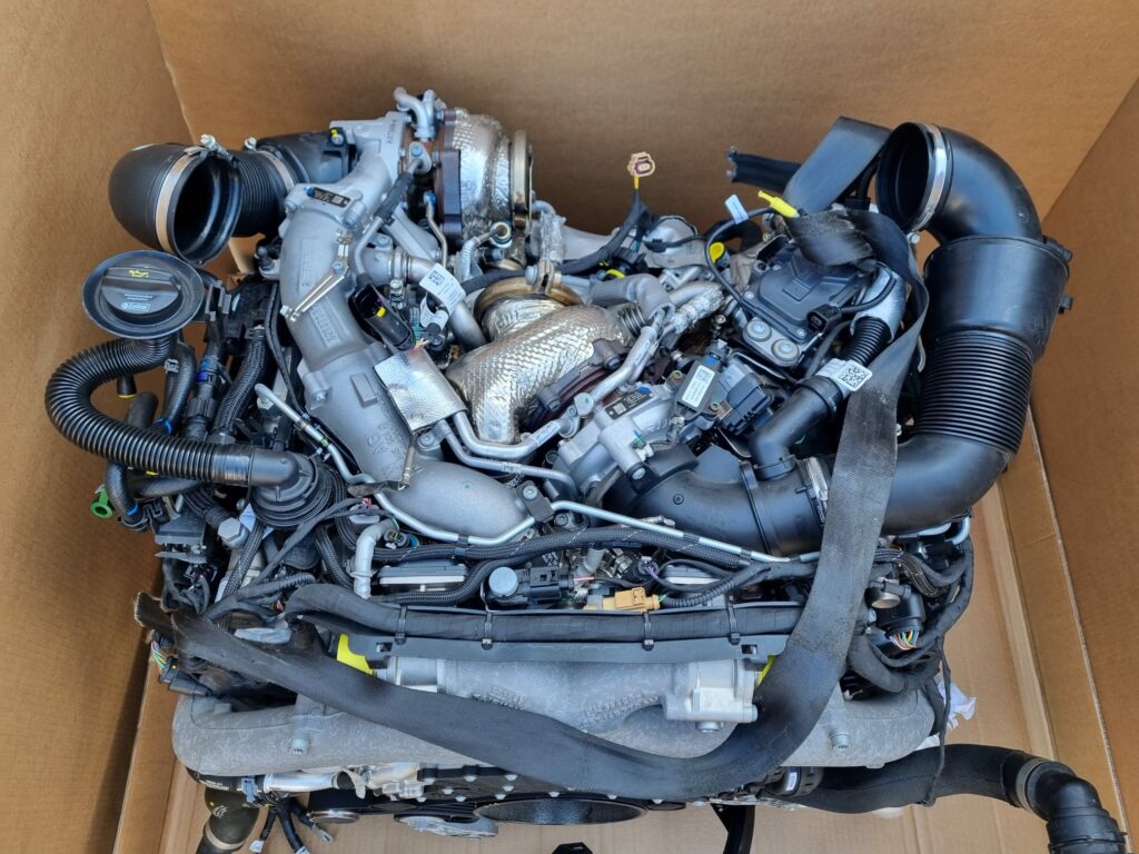 VW Touareg CR7 4.0TDI V8 Engine DMV