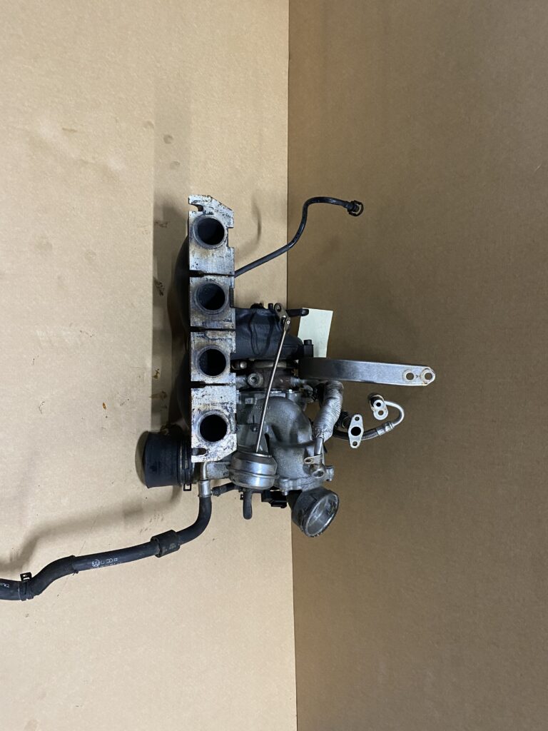 Audi TT 8J Turbocharger Turbo 06J145702Q