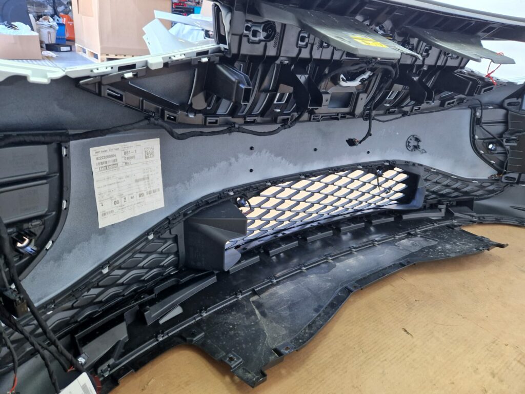 VW ID.4 Front bumper