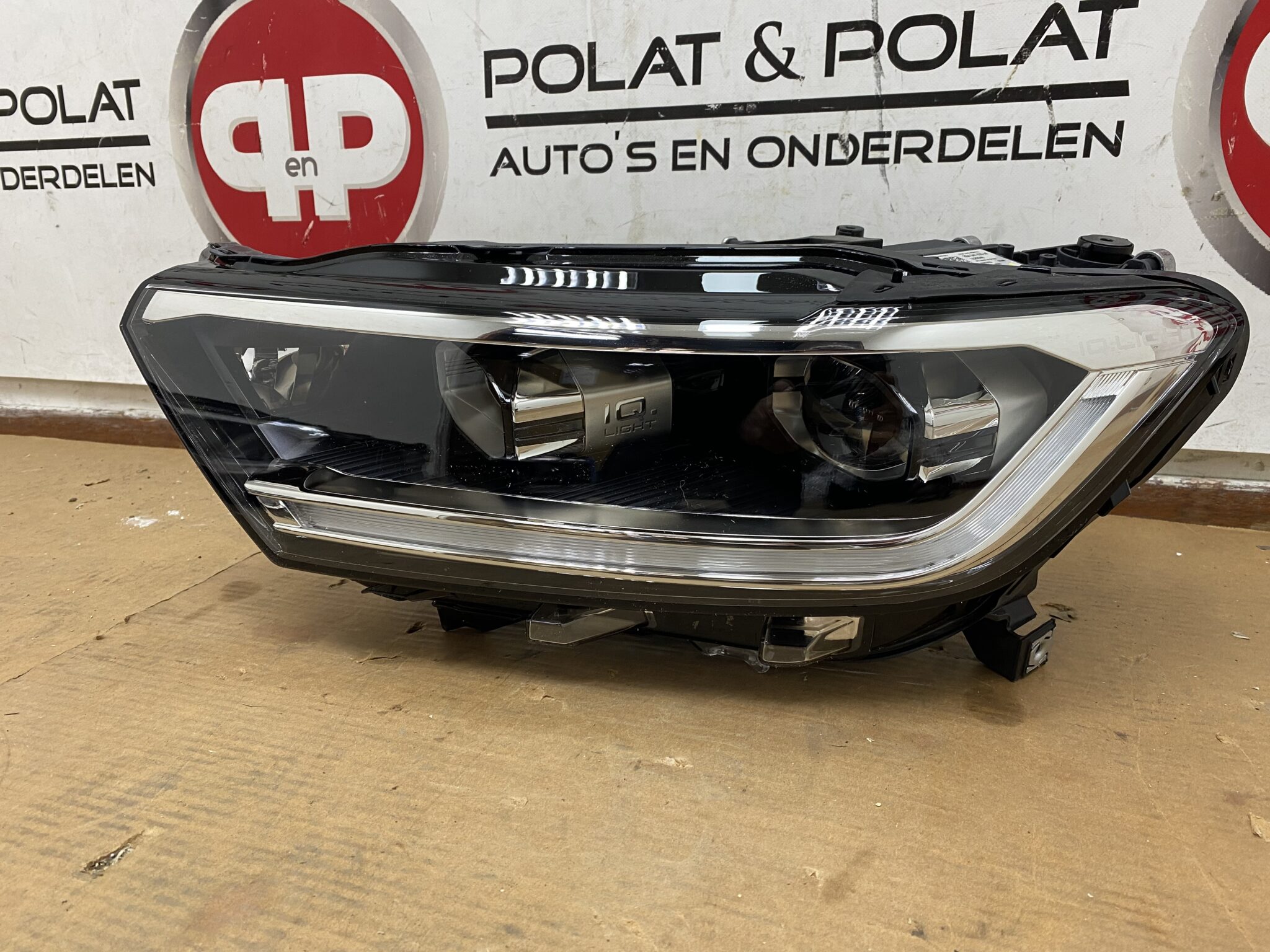 VW T Roc IQ-Light Headlight Left New 2GA941035AF