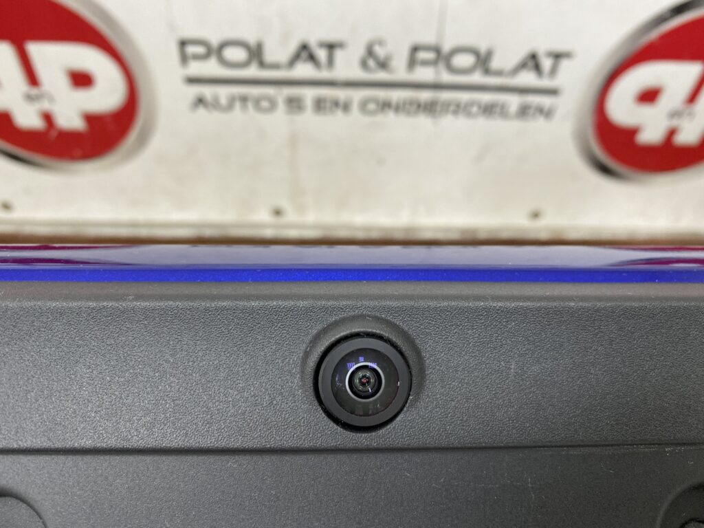 VW Tiguan 5NA F.L. R Front bumper LD5K