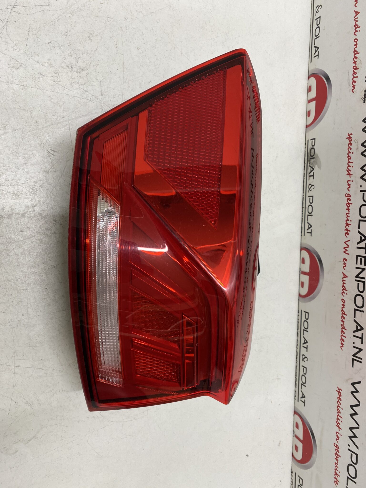 VW T-Roc Led Taillight Right 2GA945095