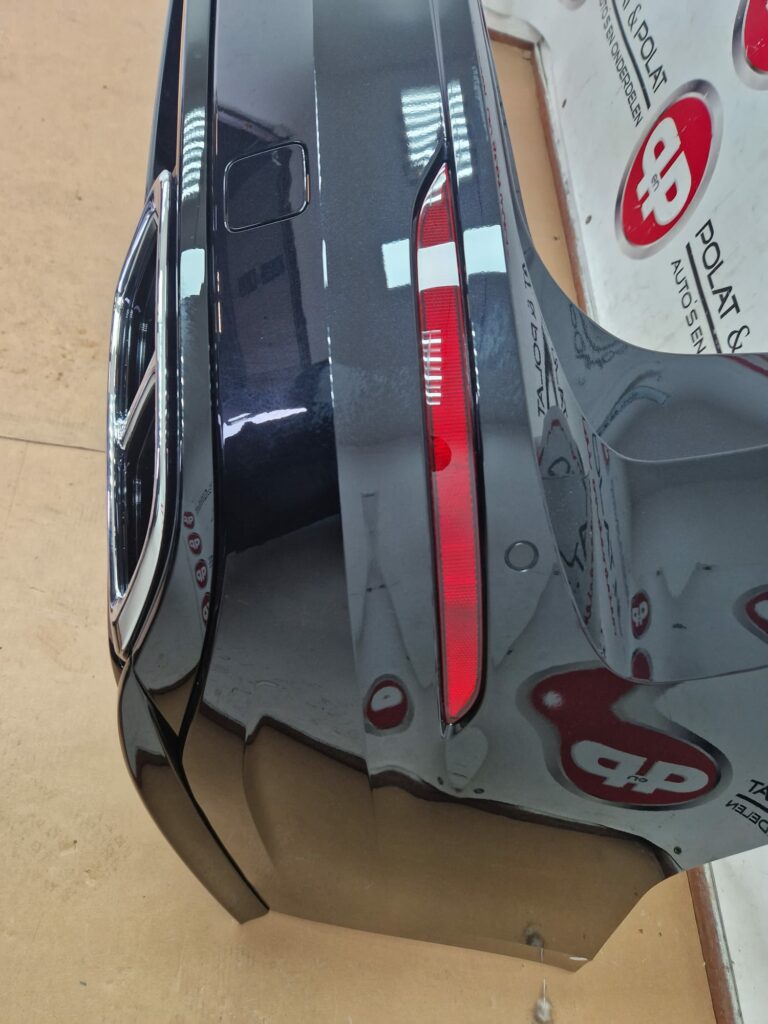 VW Golf 8 Variant R-Line Rear Bumper 4x PDC LC5B Atlantic Blue