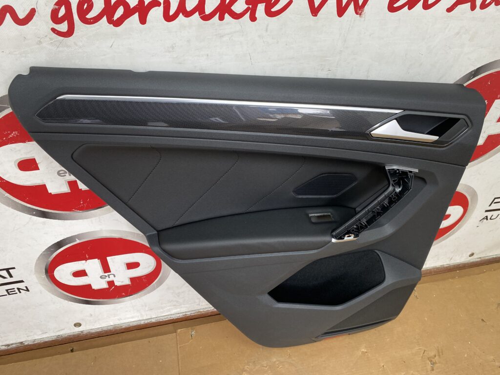 VW Tiguan 5NA Door Panel Illuminated Left Rear Leather