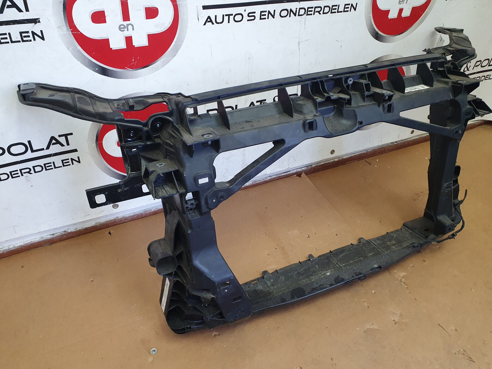 Audi A3 8V Front Front 8V0805588