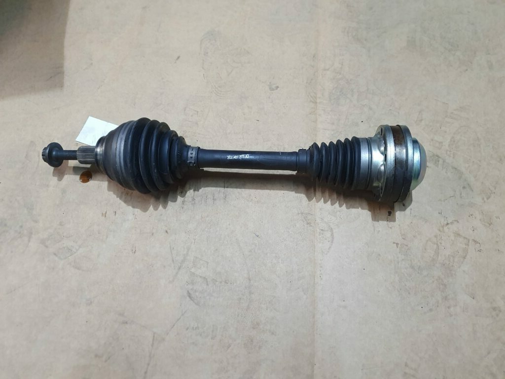VW Passat B8 Drive Shaft 3C0407271AJ