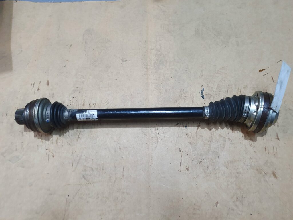 Audi RS3 8P Drive Shaft 8P0501203C