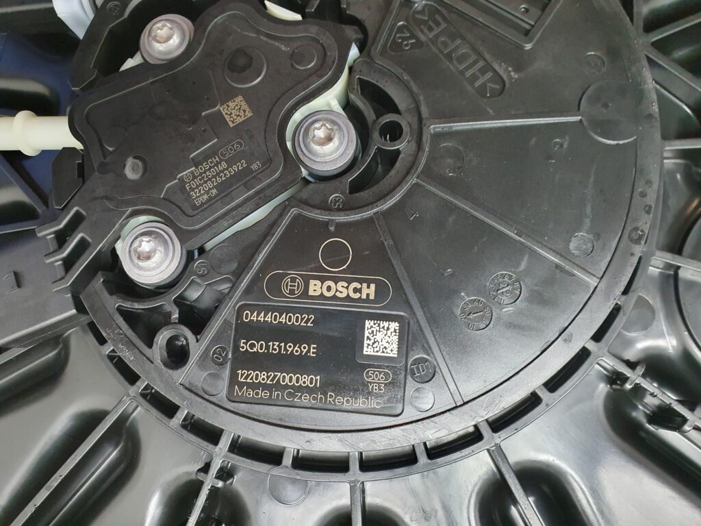 VW Golf 8 Adblue pump 5WA131877D