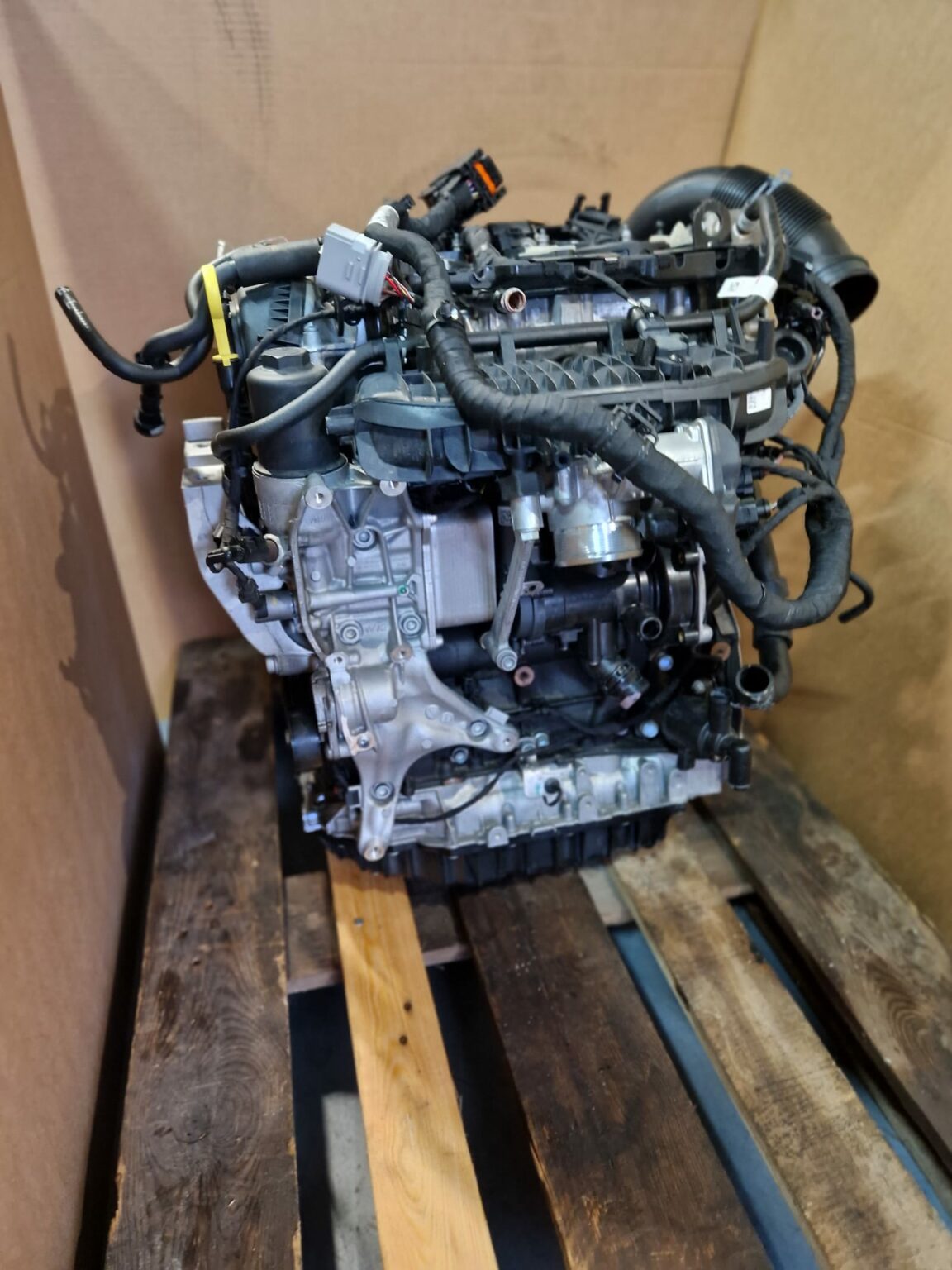 VW Golf 7 R/T-Roc R 2.0TSI DNU Engine