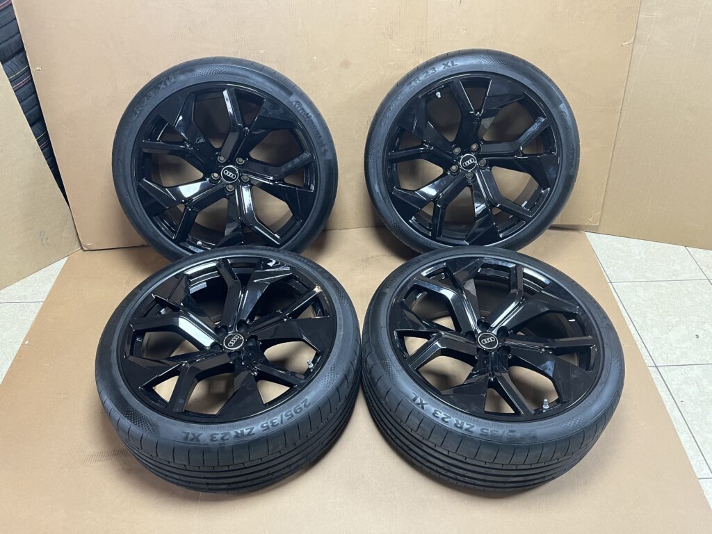 23 Inch Audi RSQ8 Q8 4M8 Set Rims With Tires 4M8601025AP