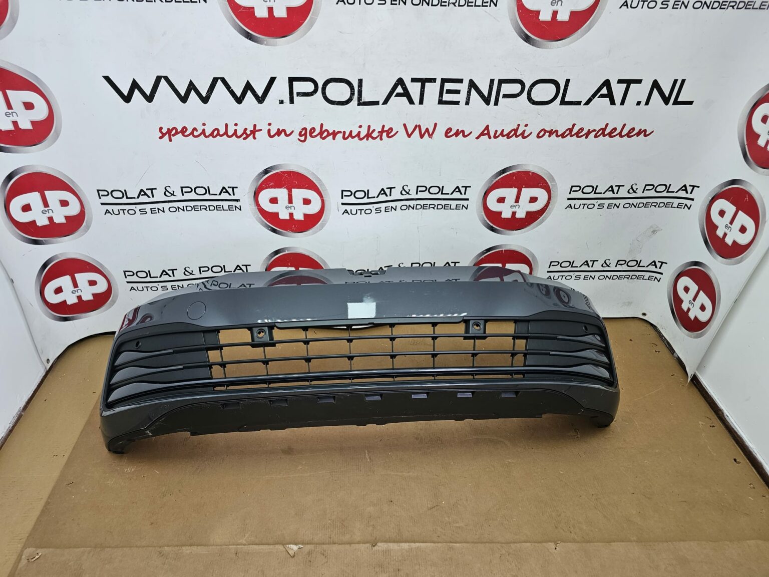 VW GOLF 8 FRONT BUMPER 6x PDC LC7Q
