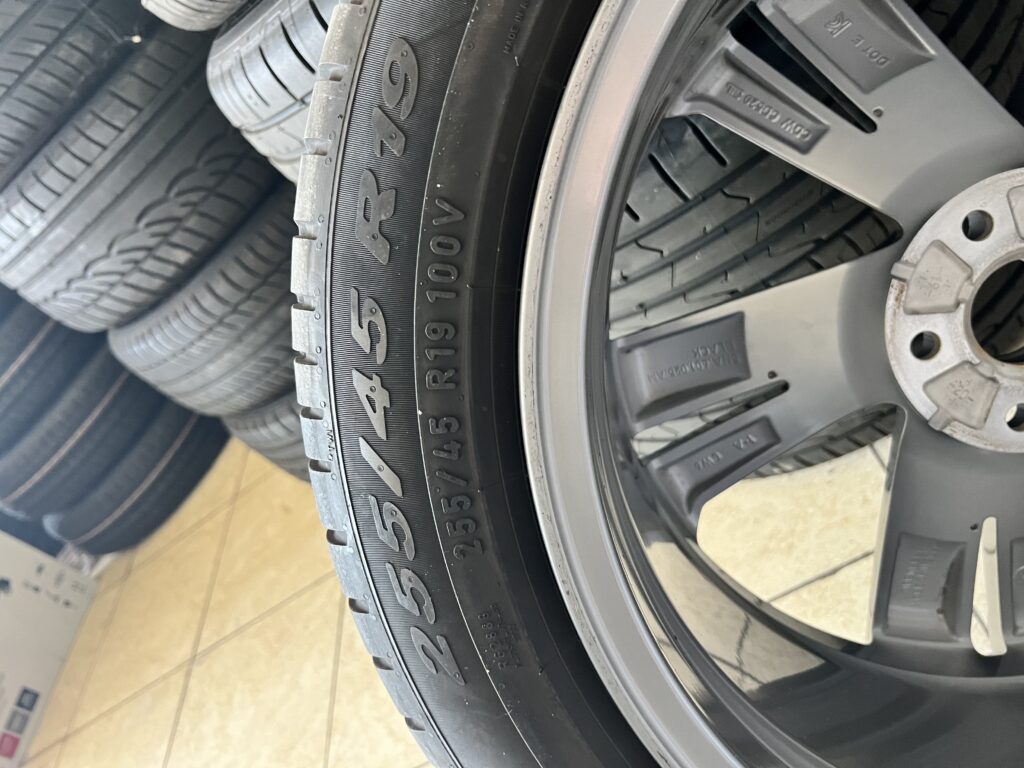 Original VW Tiguan Valencia Rim 5NA601025AM