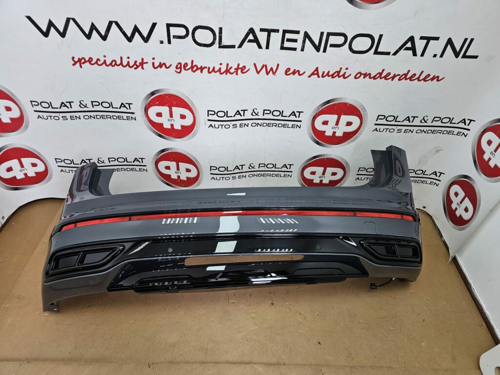 VW Tiguan R-Line rear bumper 6x pdc LC7Q