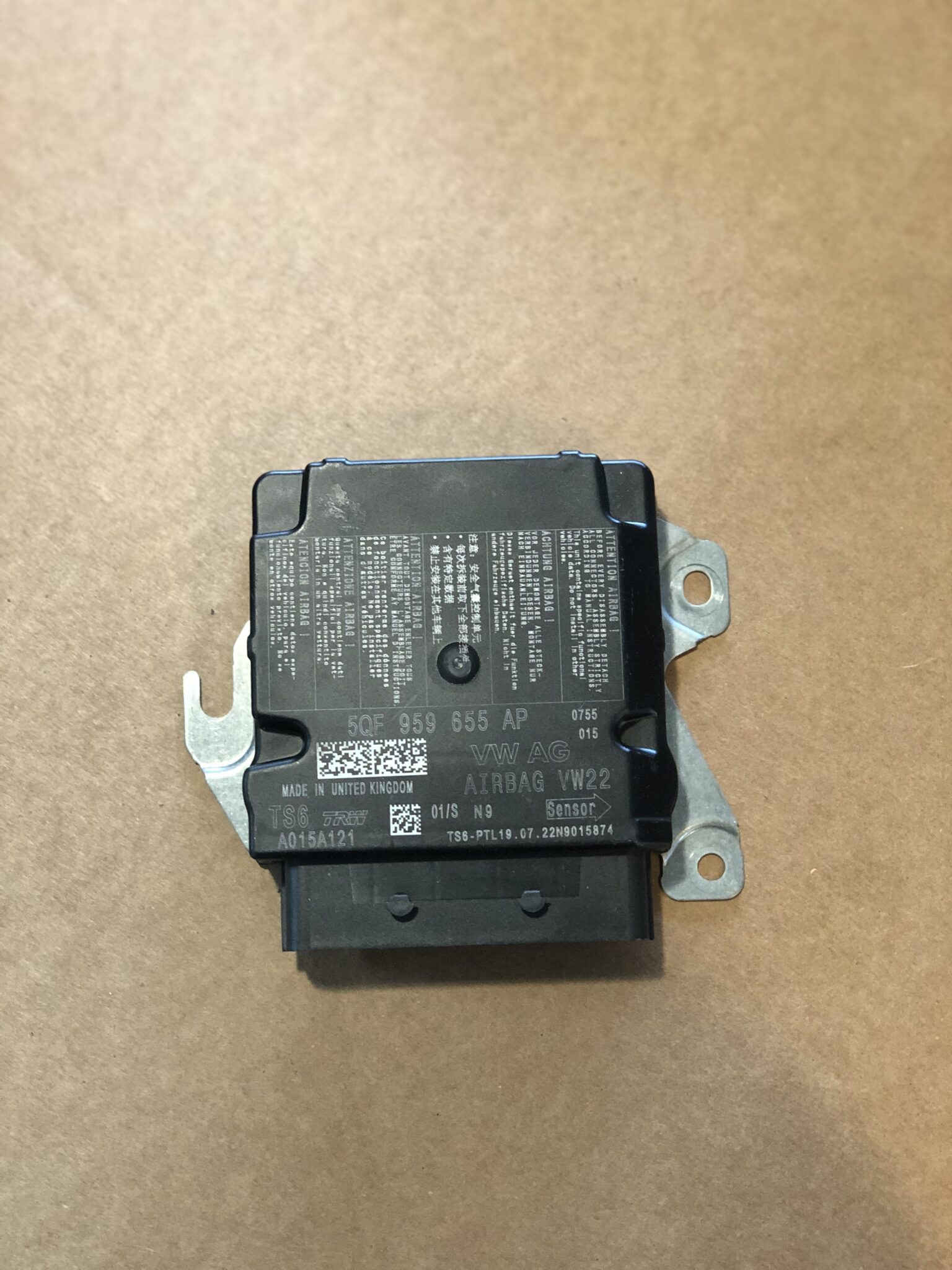 VW Audi Skoda Airbag Sensor 5QF 959 655 AP