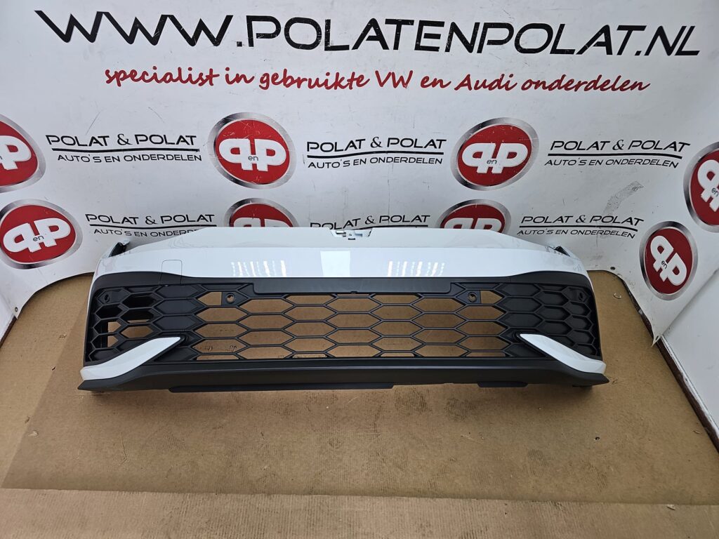 VW Golf 8 GTI Clubsport LC9A Front Bumper