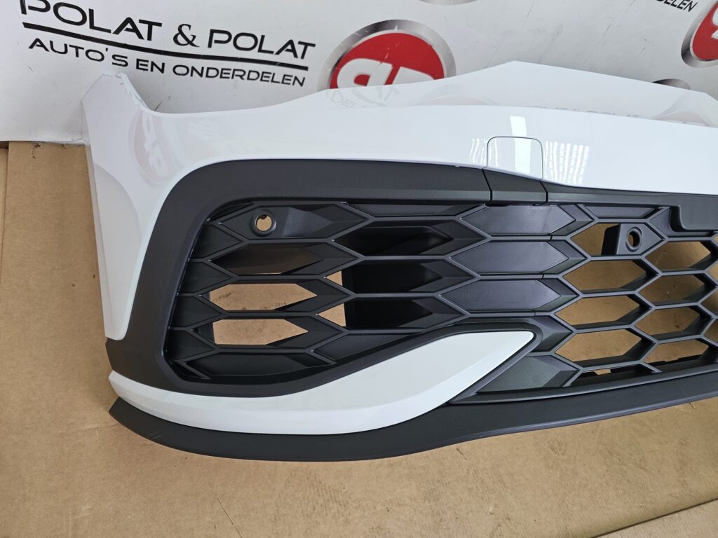 VW Golf 8 GTI Clubsport LC9A Front Bumper