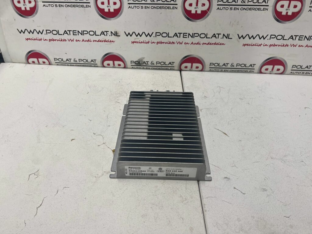 VW Passat CC Dynaudio Amplifier