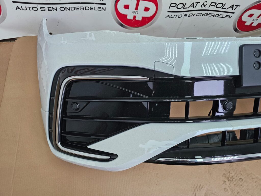 VW Tiguan facelift R-Line Front Bumper LC9A