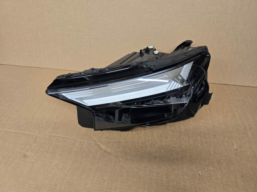 AUDI Q4 E-Tron LED Headlight 89A941033D