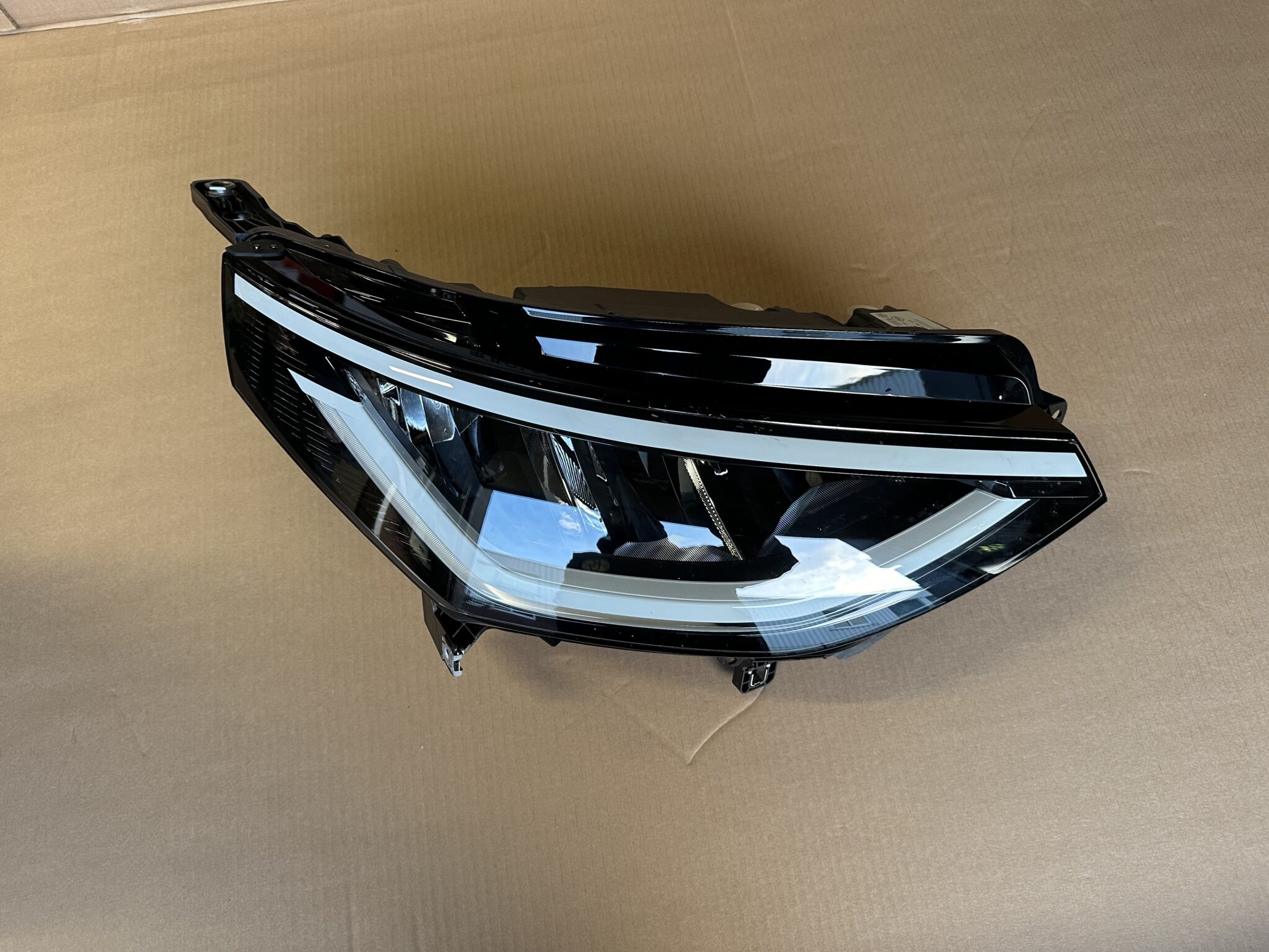VW ID Buzz Headlight 1T3941006