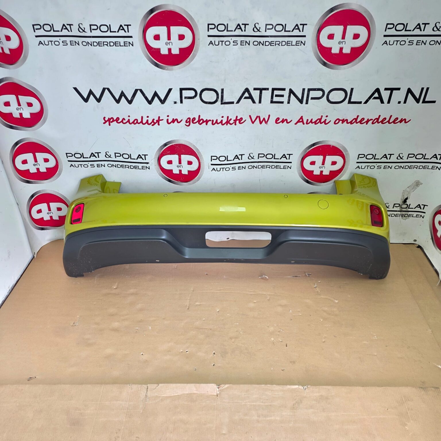 ID Buzz Rear bumper LWB 6x PDC